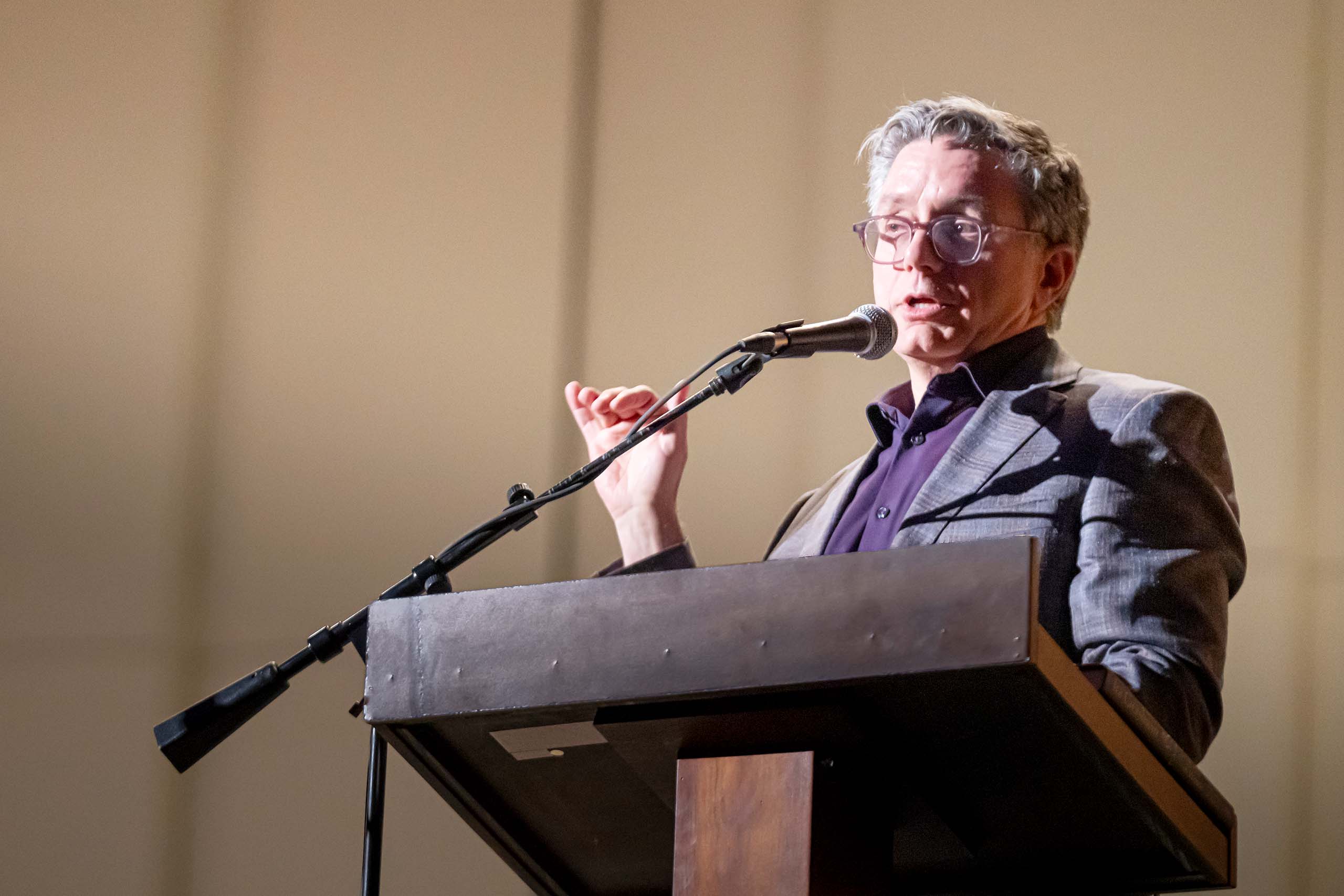 Dropping Knowledge: Guiding PhD Students to Vital Opportunities ...